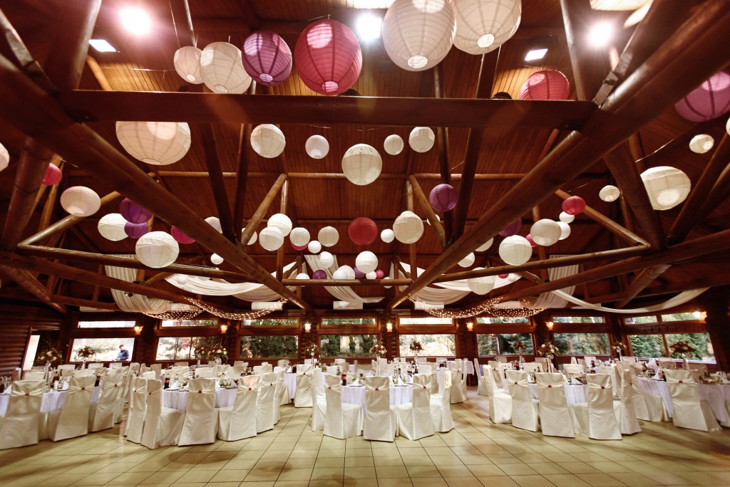 How to Turn a Simple Party into an Elegant Celebration | Mia-Online